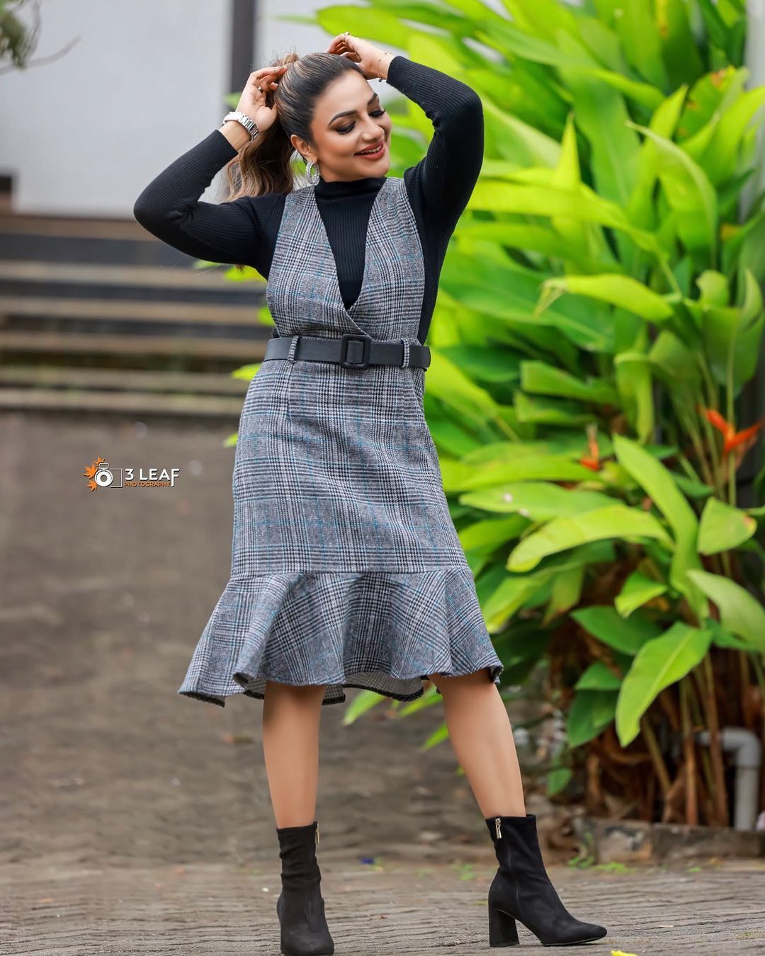 Rimi Tomy: ക്വീൻ ഇൻ റെഡ്... പുതുവർഷം ചുവപ്പിൽ തുടങ്ങി റിമി ടോമി, സോഷ്യ ...