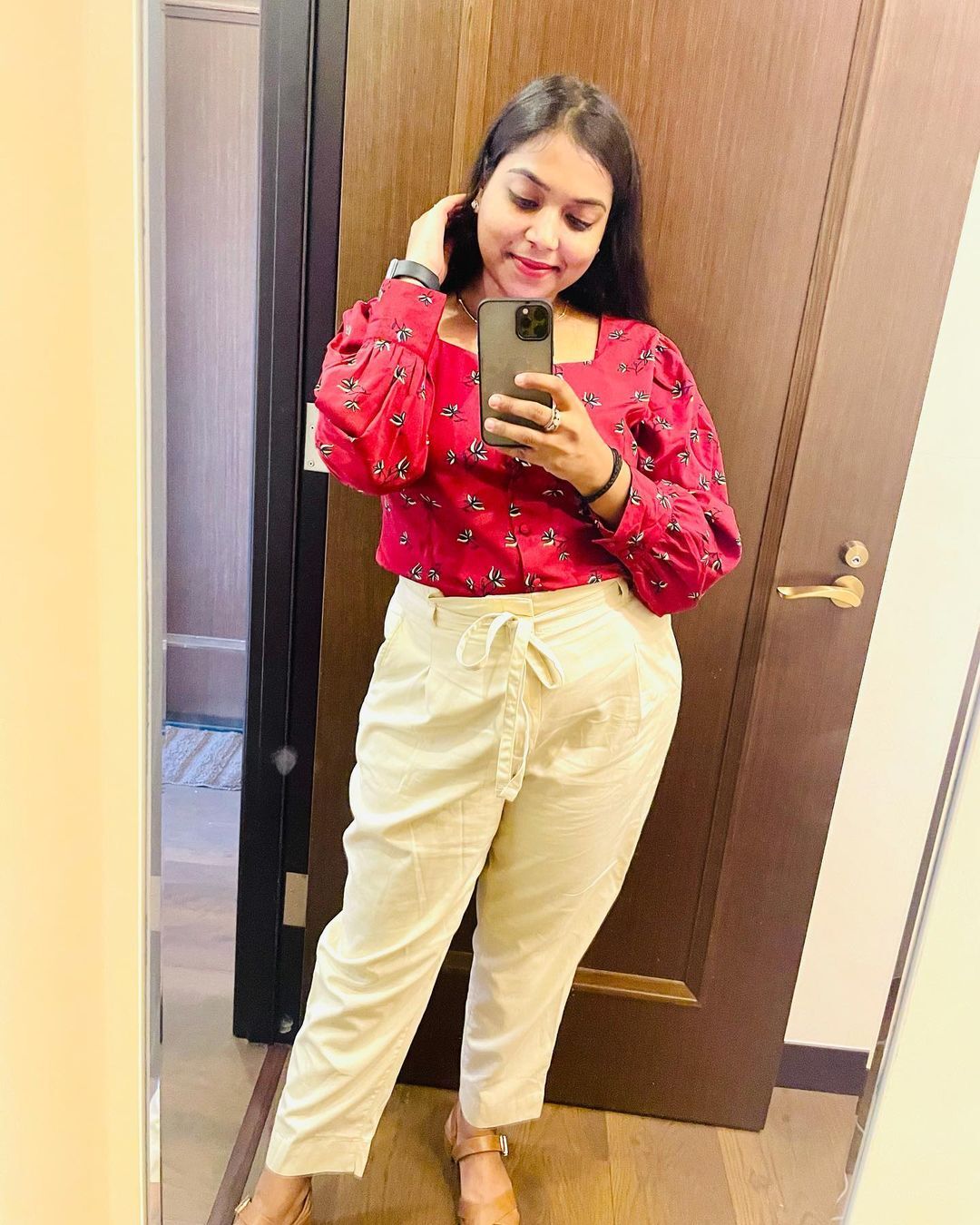 Success Story: महज 22 साल में IFS अधिकारी बनीं मुस्कान जिंदल, ग्रेजुएशन ...