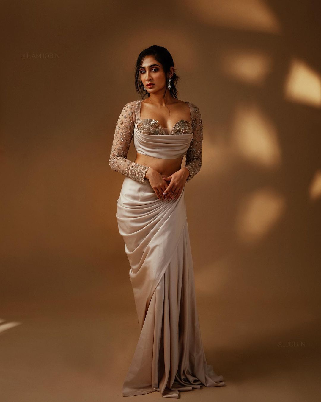 Deepti Sati: എന്തൊരു ക്യൂട്ടാണ്... പിങ്ക് നിറത്തിലുള്ള ലെഹങ്കയി ...