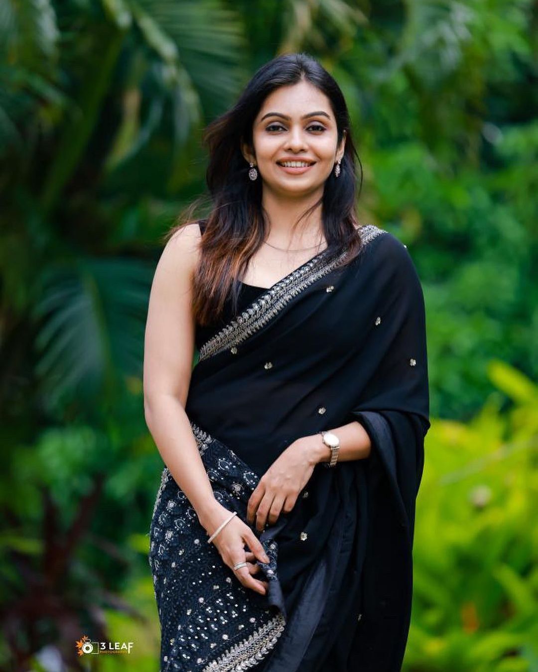 Tanvi Ram: ക്യൂട്ട് ആന്റ് ബ്യൂട്ടി... സ്റ്റൈലൻ മേക്കോവറിൽ തൻവി റാം, പുതിയ സിനിമയിലെ ലുക്കാണോ ...