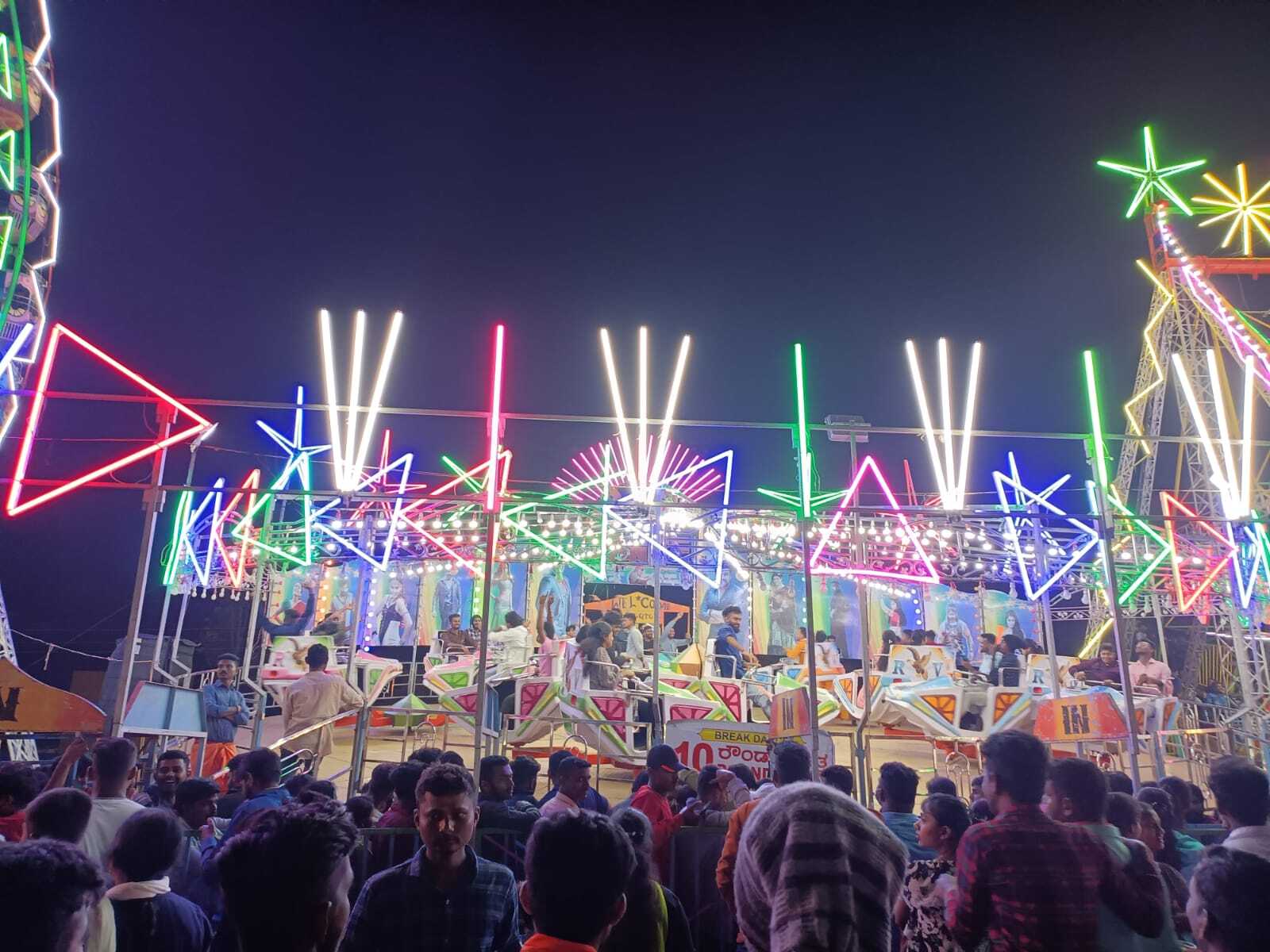 ಇತಿಹಾಸ ಪ್ರಸಿದ್ಧ ಶ್ರೀ ಮಾರಿಕಾಂಬಾ ದೇವಿ ಜಾತ್ರೆ 2023ರ ಫೋಟೋಗಳು | Sagara: Sri ...