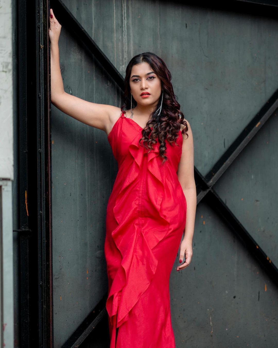 Parvathy R Krishna: പിങ്കിൽ ബ്യൂട്ട് ക്വീൻ പോലെ... സൂപ്പർ ലുക്കിൽ പാ ...