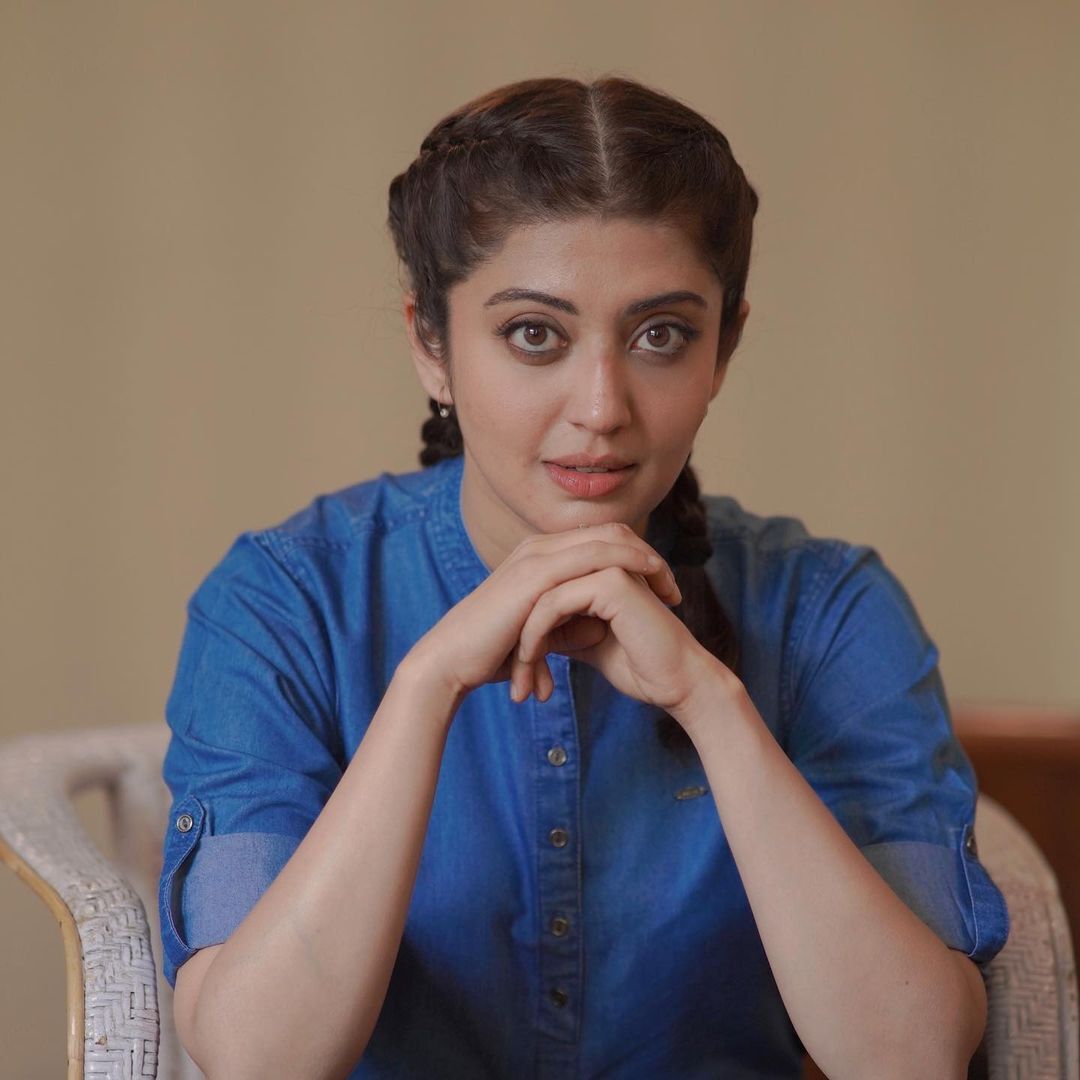 మత్తెక్కించే అందాలతో మాయ చేస్తున్న ప్రణీత సుభాష్.. భామ సొగసులకు ...