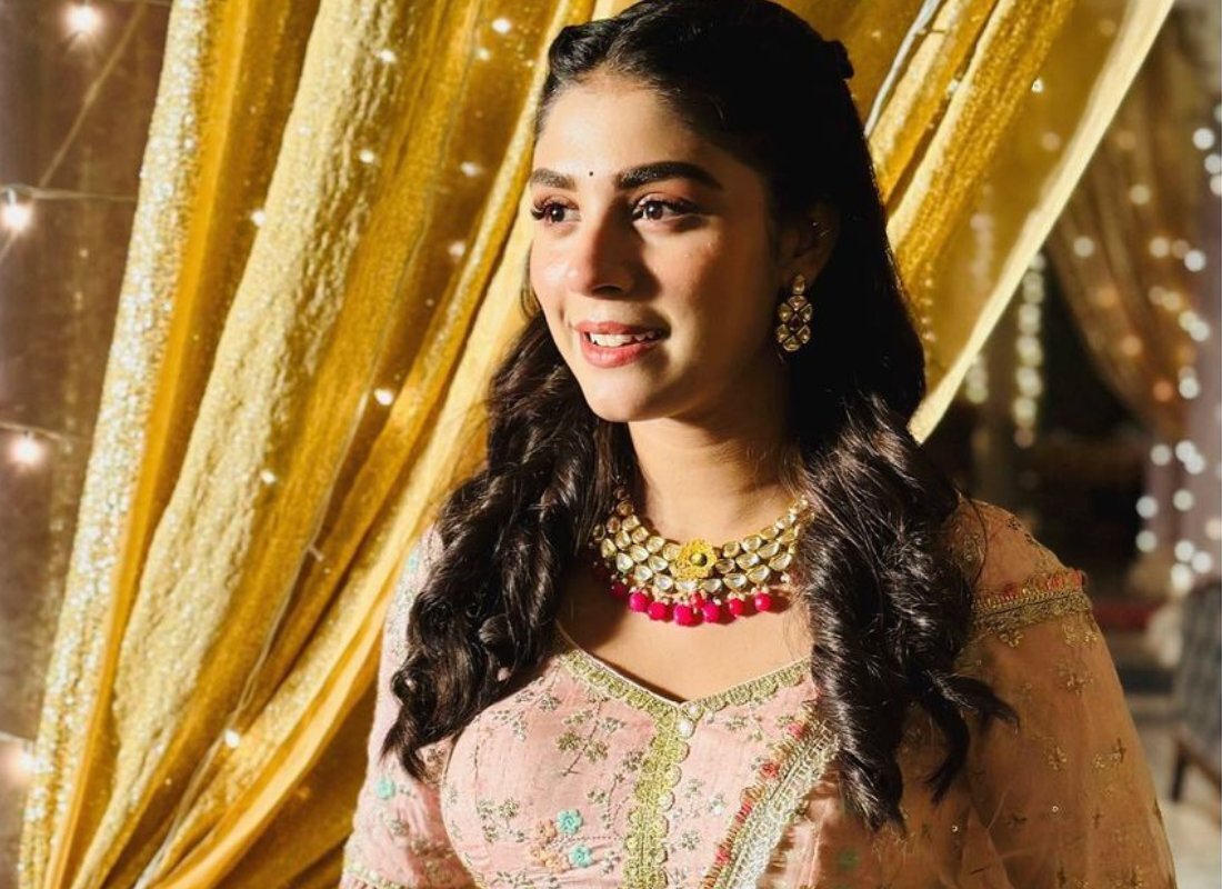 লেহেঙ্গা চোলিতে অপরূপা হয়ে উঠেছেন অদ্রিজা, মোহময়ী লুকে ইন্টারনেটে ঝড় ...