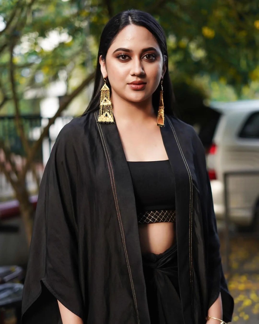 Miya George: കറുപ്പിൽ സൂപ്പർ ലുക്കുമായി മിയ ജോർജ്... സോഷ്യൽ മീഡിയയി ...