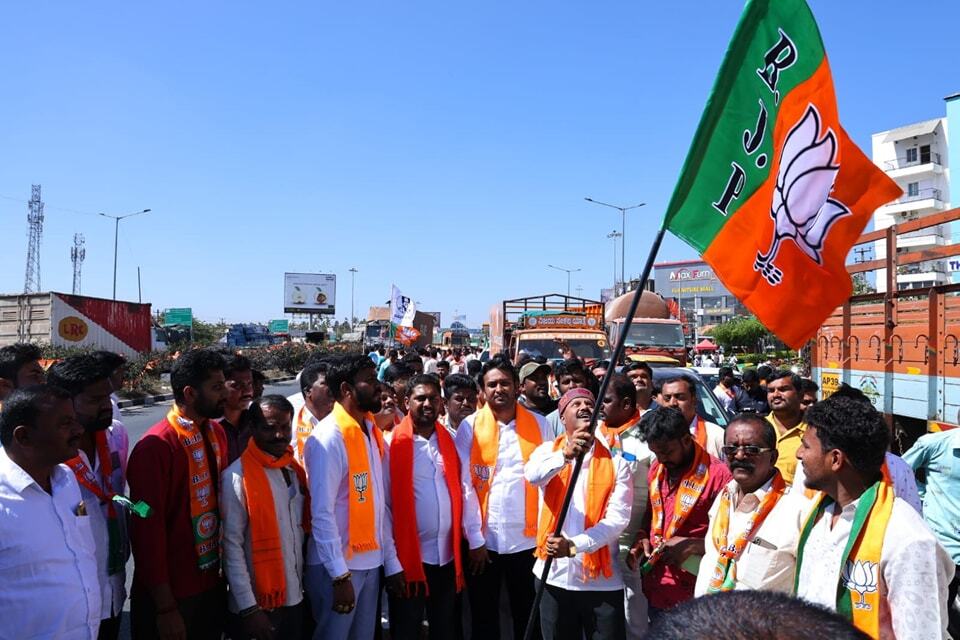 ಹೊಸಕೋಟೆಯಲ್ಲಿ ಎಂಟಿಬಿ ಪುತ್ರ ನಿತೀಶ್ ಪುರುಷೋತ್ತಮ್ ಪ್ರಚಾರ | Neetish ...