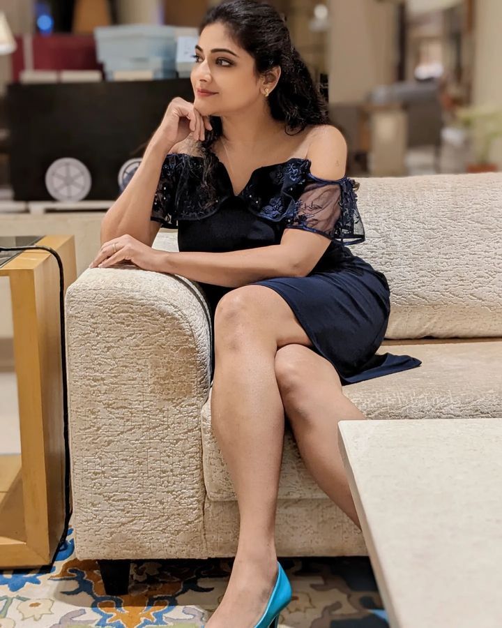 PHOTOS : கொஞ்சம் கூட குறையாத அழகு.. விருமாண்டி பட நடிகையின் ஸ்டன்னிங் போட்டோஸ் இதோ.. | Actress ...