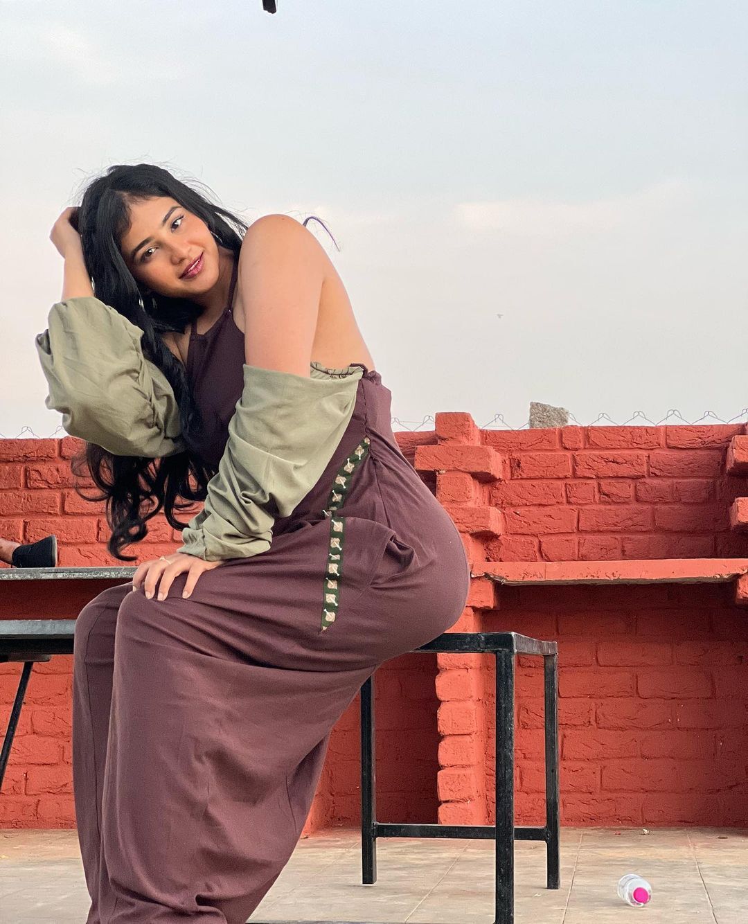 photos : புடவையில் சொக்கவைக்கும் அழகு.. நடிகை யாஷ்னாவின் கலக்கல் போட்டோஸ் இதோ! | Actress Yashna ...