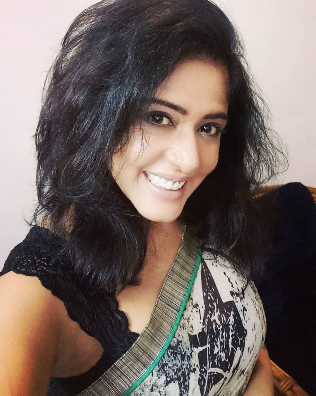 photos : அட இவங்க யாருனு தெரியுதா? பிக்ஃபாஸ் மமதி சாரியின் லேட்டஸ்ட் ...