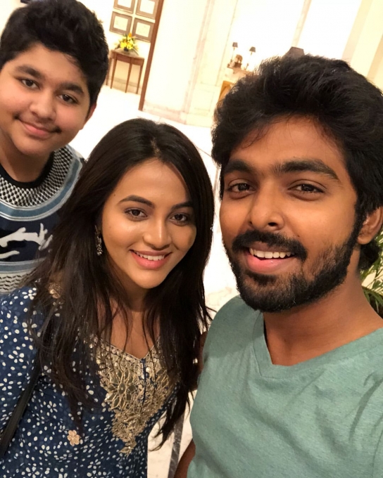 photos : எப்படி இருந்த நான் இப்படி ஆயிட்டேன்!.. வைரலாகும் பவானி ...