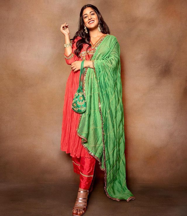 Pics: प्रेग्नेंसी पीरियड एन्जॉय कर रहीं हैं अजय देवगन की 'ऑनस्क्रीन ...