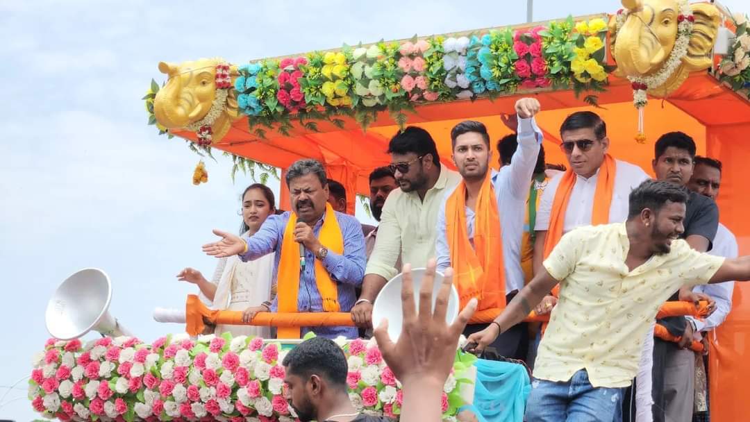 Darshan Thoogudeepa Road Show Pthotos: ಹೊನ್ನಾಳಿ, ನ್ಯಾಮತಿಯಲ್ಲಿ ಬಿಜೆಪಿ ...