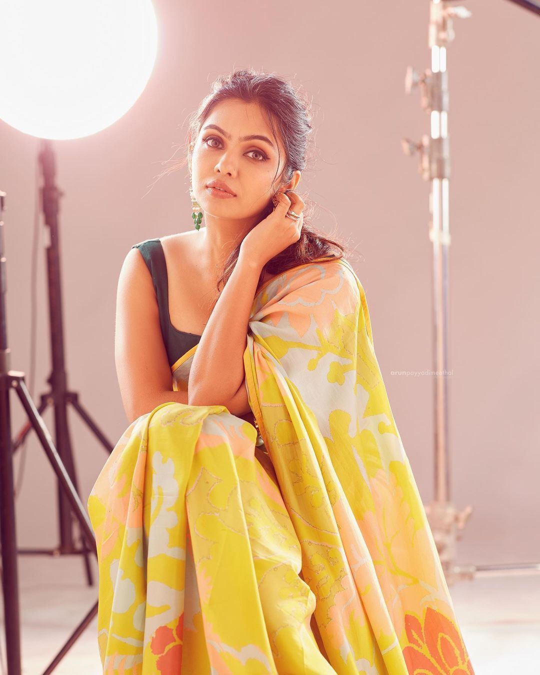 Tanvi Ram: റെഡിൽ പൊളി ലുക്കുമായി തൻവി... 2018 പ്രമോഷണൽ ചടങ്ങിൽ സ്റ്റൈല ...