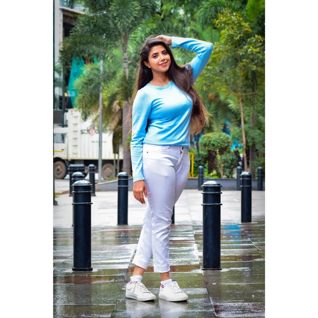 photos : 'வானத்தை போல' சீரியல் நடிகையா இவங்க?.. இணையத்தை கலக்கும் ...