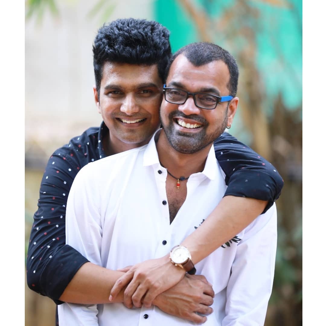 PHOTOS : மனைவிக்கு போட்டியாக அரசியலில் குதிக்கும் தாடி பாலாஜி? என்ன ...