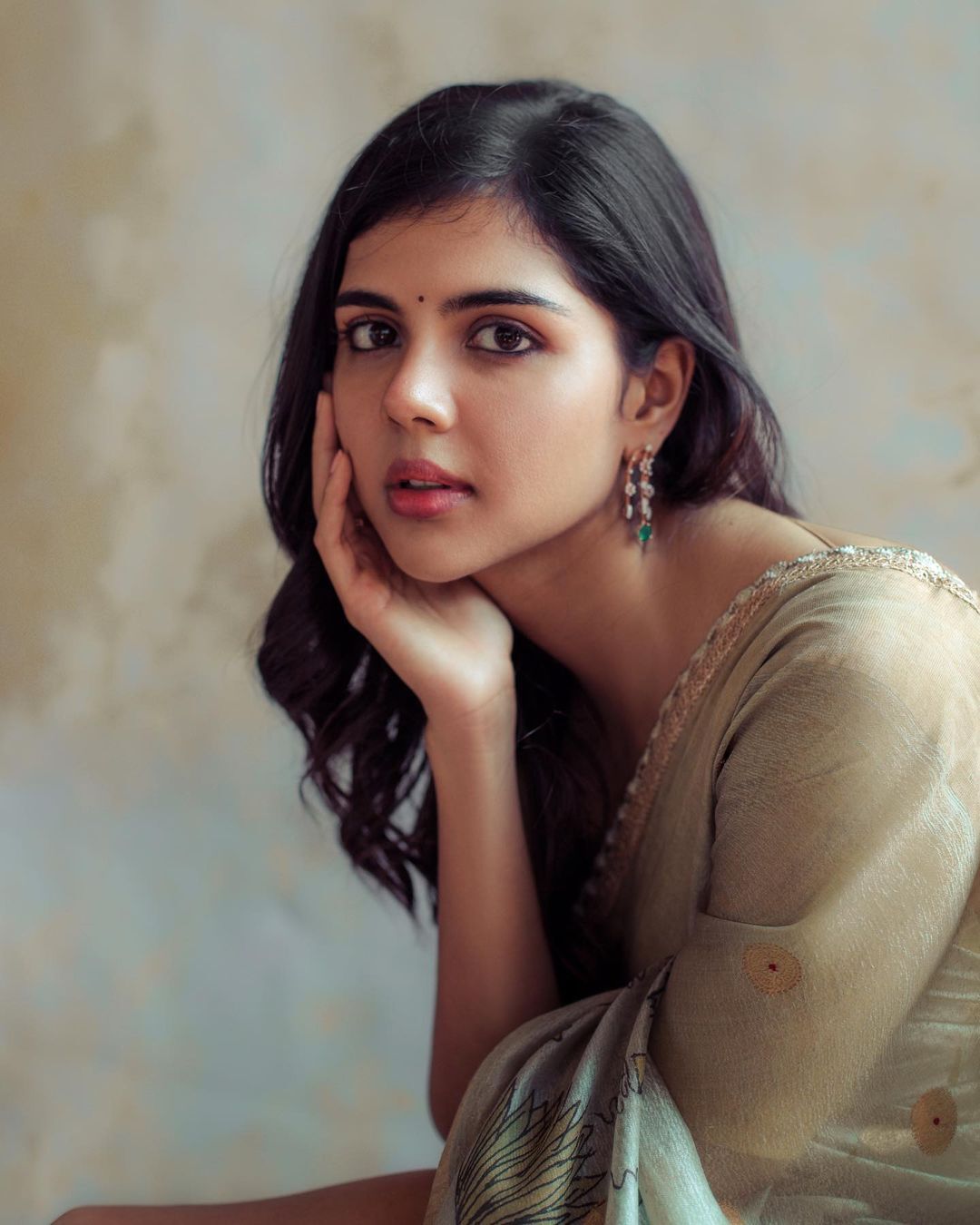 Kalyani Priyadarshan: പുത്തൻ ഹെയർസ്റ്റൈലിൽ പൊളിയായി കല്യാണി... നടിയുടെ ...