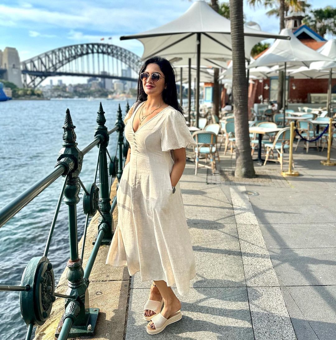 Vimala Raman: കറുപ്പണിഞ്ഞ് സ്റ്റൈലിഷ് ലുക്കില്‍ വിമല രാമന്‍, ചിത്രങ്ങള് ...