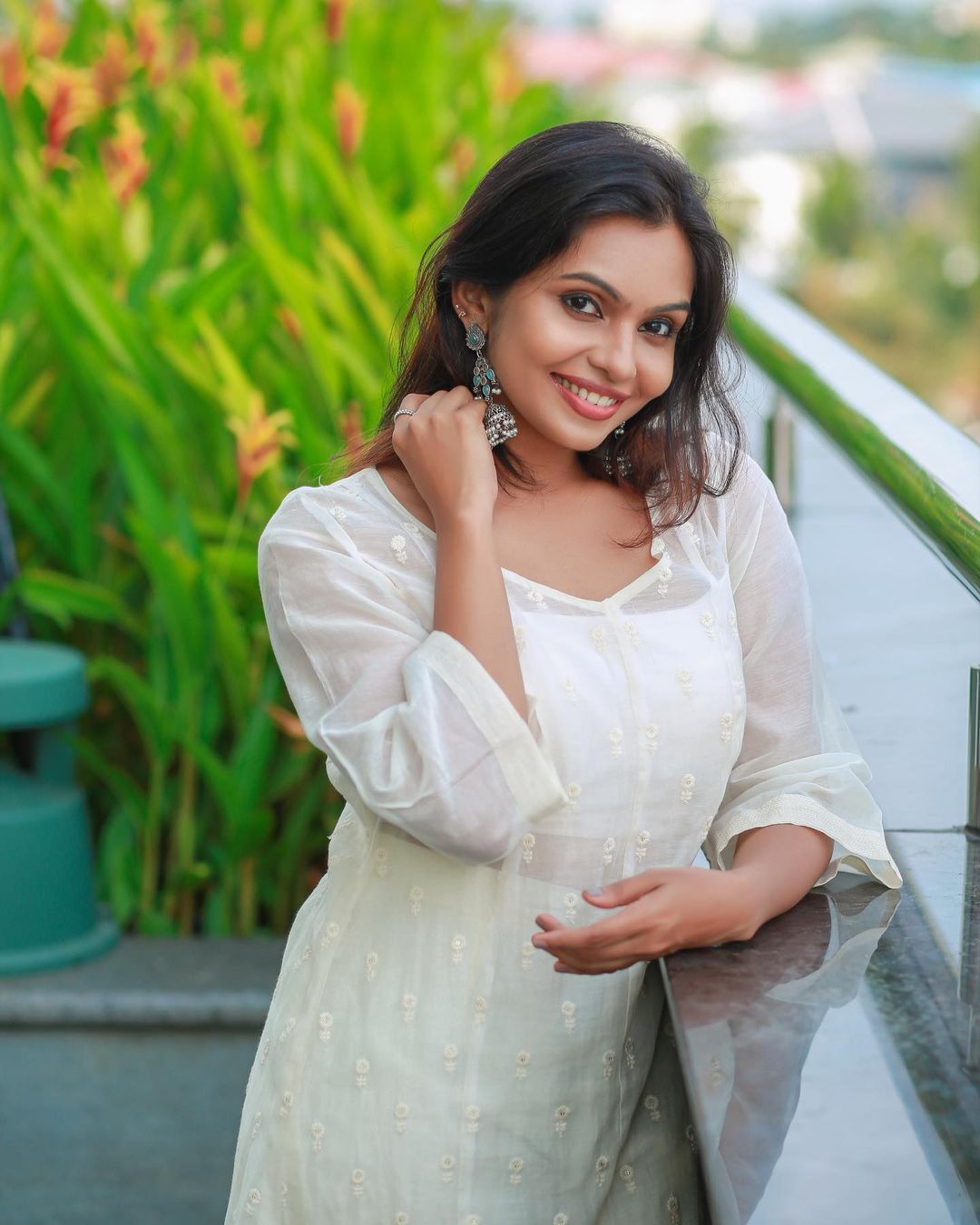 Tanvi Ram: സാരിയിൽ പൊളി ലുക്കിൽ തൻവി റാം... 2018 സക്സസ്സ് ചടങ്ങി ...