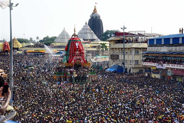 Sea Of Devotees During The Annual Rath Yatra of Lord Jagannath, In Puri ...