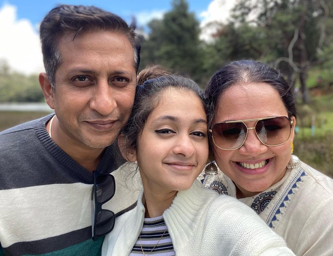 photos: புடவை கட்டுங்க டோலி.. அட்வைஸ் கொடுத்த நெட்டிசன்.. சிறப்பான ...