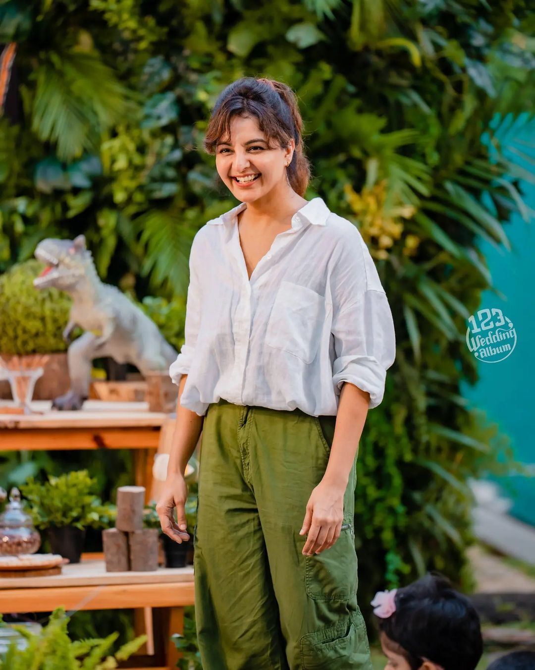 photos: அவருக்கே டஃப் கொடுப்பாங்க போலேயே.. ஜாலியாக பைக் ரைட் கிளம்பிய அஜித் பட நாயகி.. | Ajith ...