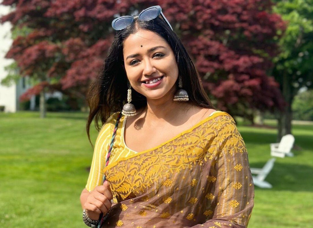 ঢাকাই শাড়িতে নিজেকে সাজিয়ে তুলেছেন সোহিনী, ভাইরাল ছবি | Actress Sohini Sarkar Wear A Saree ...