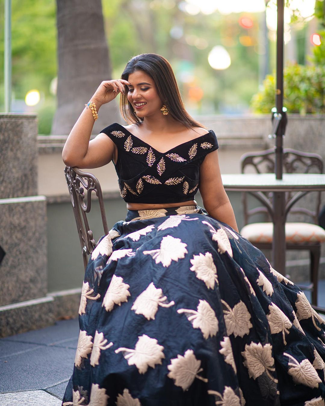 Aishwarya Rajesh: മരതകപ്പച്ച നിറത്തിലുള്ള ലഹങ്കയില്‍ അരിസുന്ദരിയായി ...