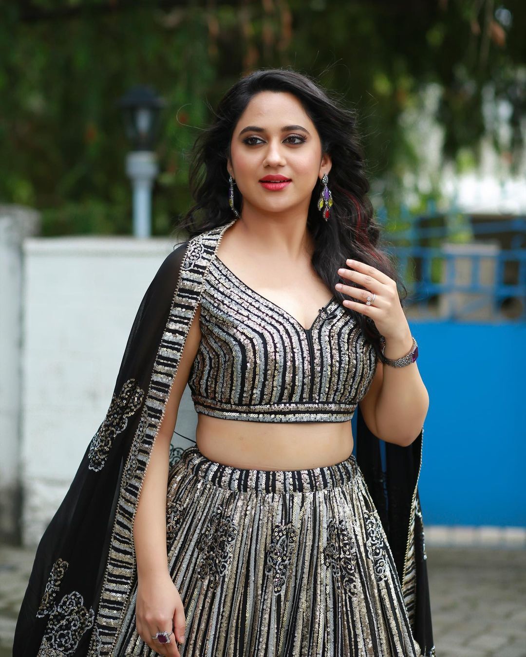 Miya George: കളർഫുള്ളാണ് ലൈഫ്... കിടിലൻ ലുക്കിൽ മിയ ജോർജ്; സോഷ്യൽ മീഡിയയിൽ വൈറലായ താരത്തിന്റെ ...