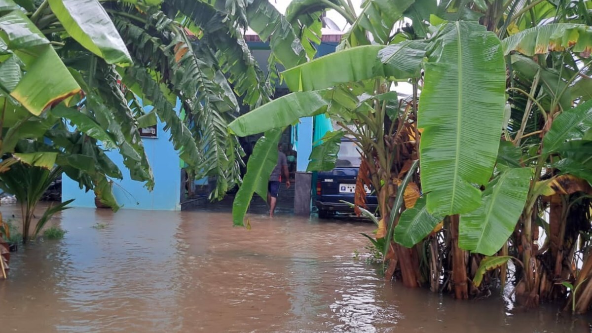Monsoon Rain: ರಾಜ್ಯದ ಹಲವೆಡೆ ಮಳೆರಾಯ ಸೃಷ್ಟಿಸಿದ ಅವಾಂತರಗಳು | Monsoon Rain ...