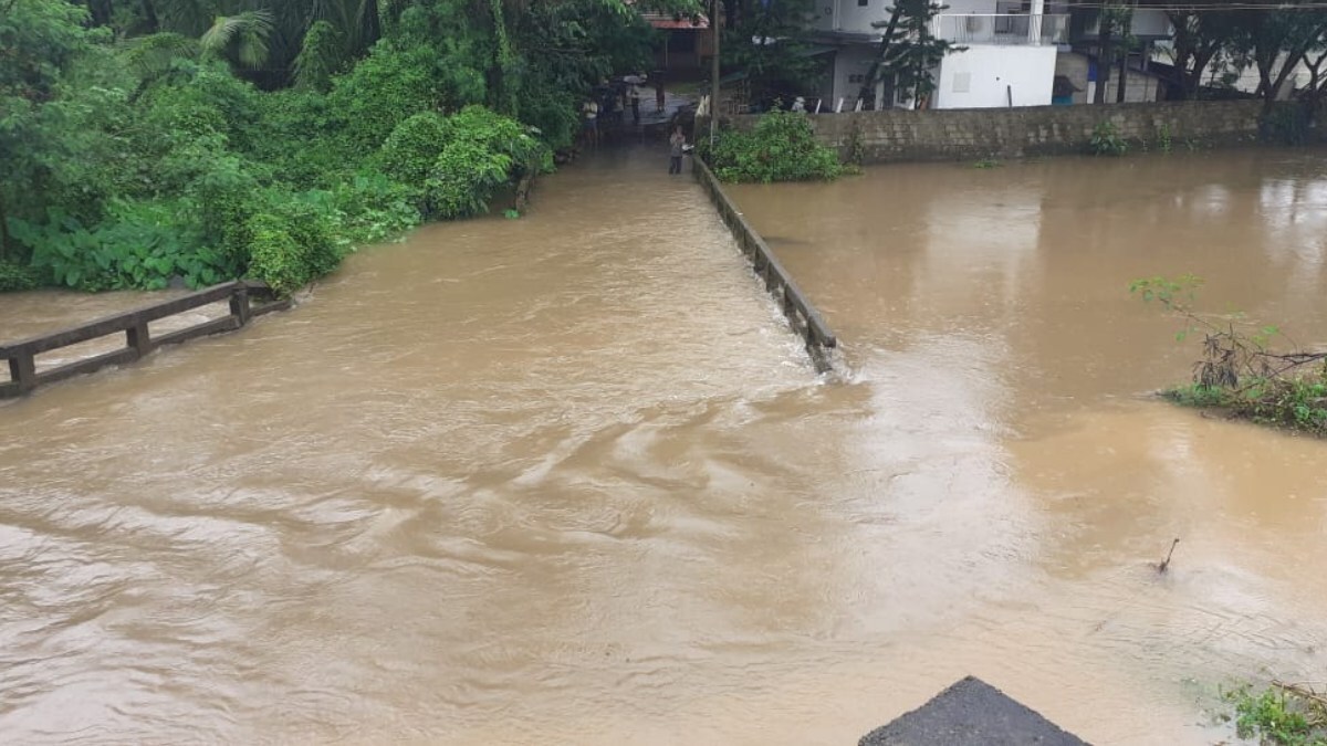 Monsoon Rain: ರಾಜ್ಯದ ಹಲವೆಡೆ ಮಳೆರಾಯ ಸೃಷ್ಟಿಸಿದ ಅವಾಂತರಗಳು | Monsoon Rain ...