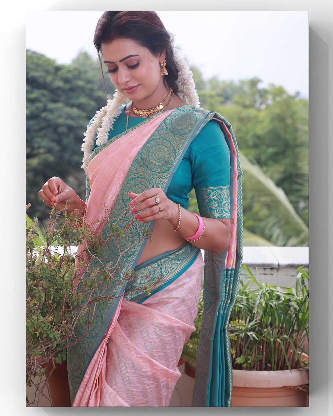 photos: நெஞ்சம் மறப்பதில்லை சீரியல் நடிகை சத்யாவா இது.. இப்போ என்ன ...