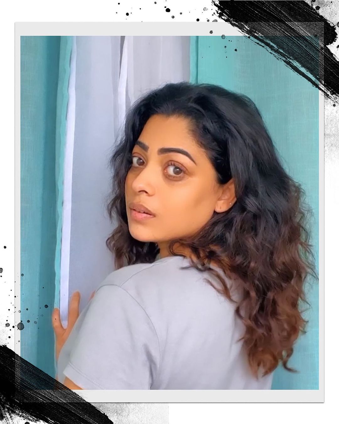 photos: தலையணை பூக்கள் சீரியல் நடிகையா இது.. இத்தனை படங்கள் ...