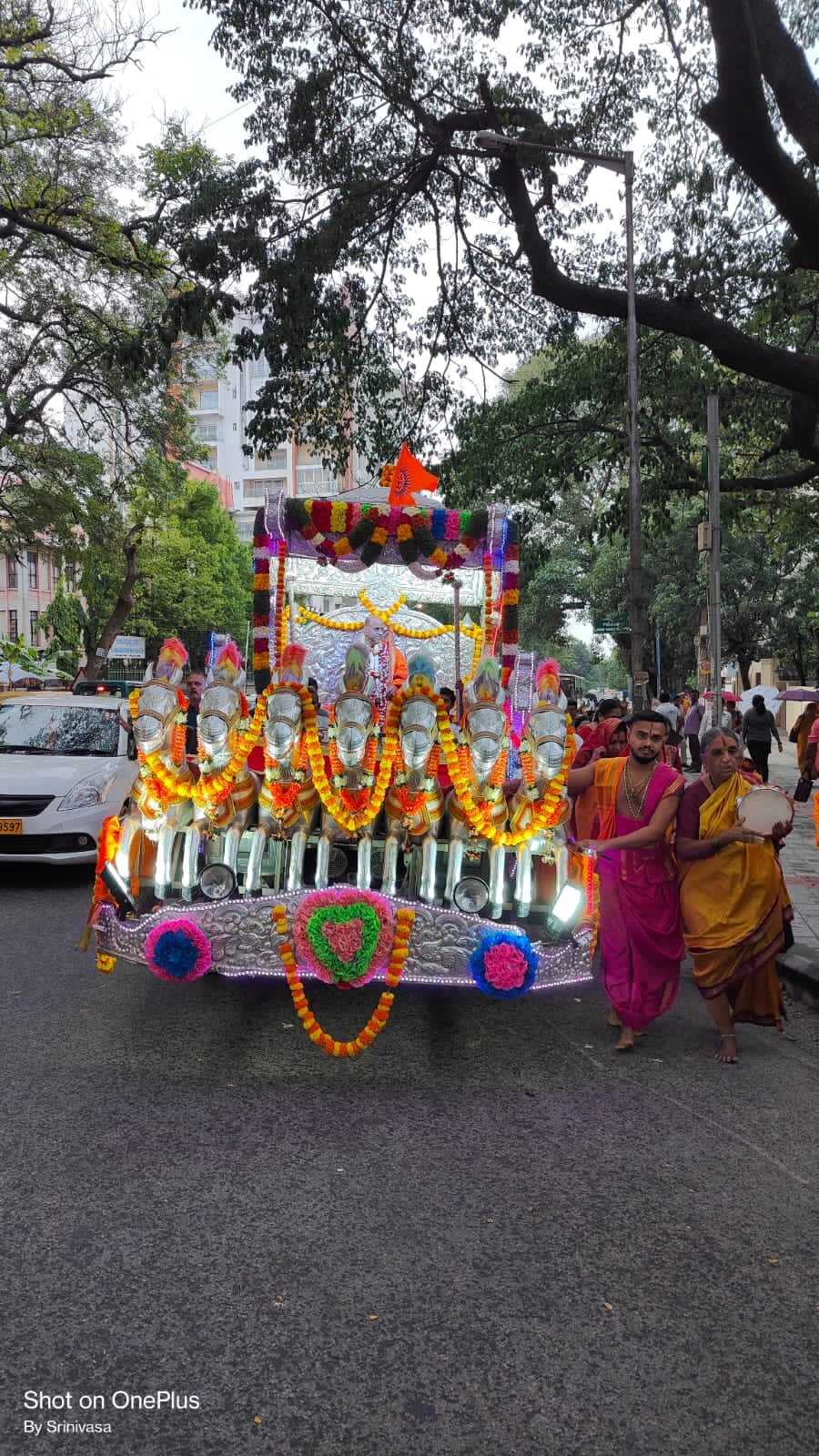 ಚಾತುರ್ಮಾಸ: ಉಡುಪಿ ಪುತ್ತಿಗೆ ಮಠದ ಶ್ರೀಗಳ ಬೆಂಗಳೂರು ಪುರ ಪ್ರವೇಶ | Pura ...