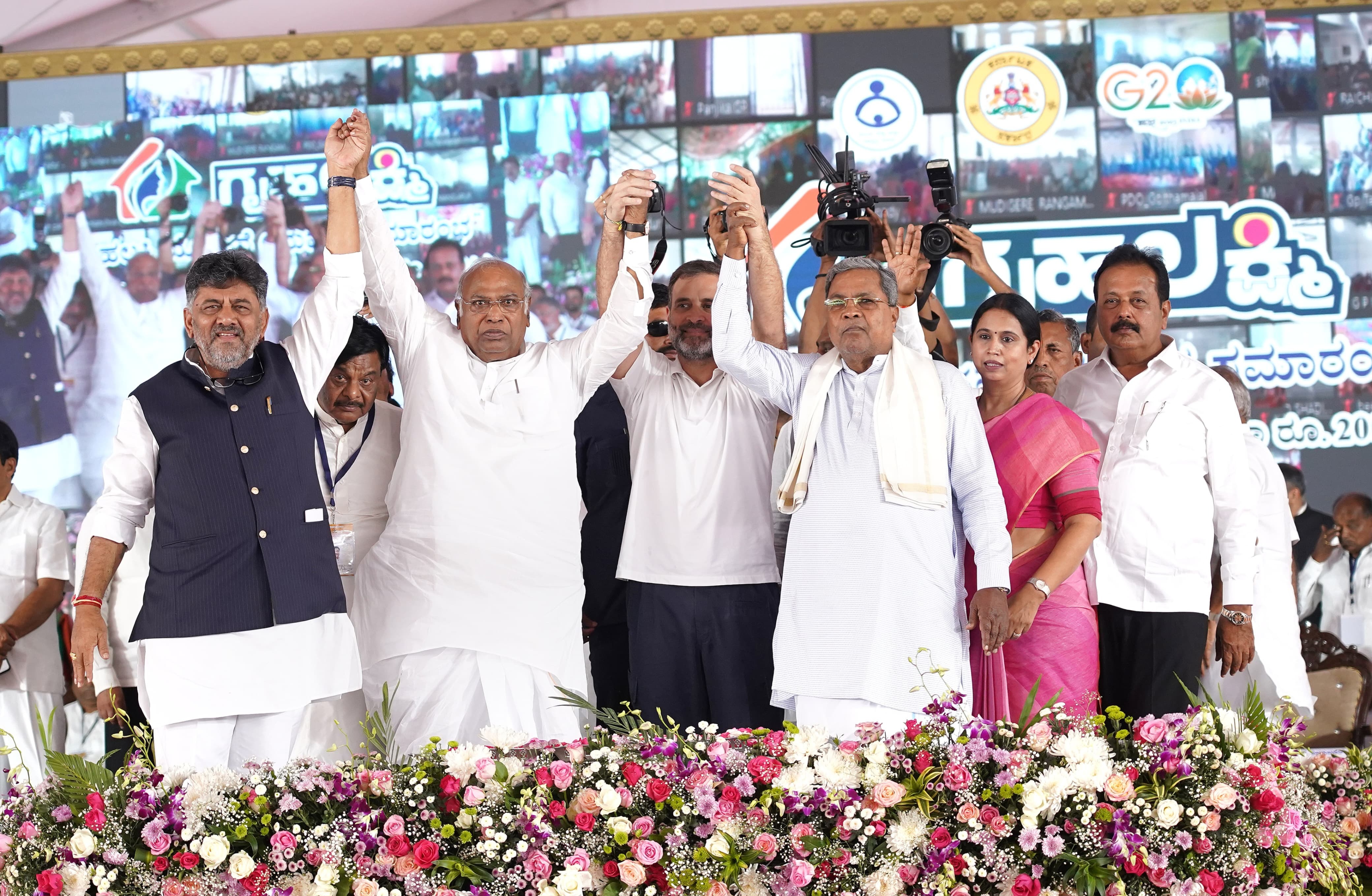 ನಾನೇ ಯಜಮಾನಿ! ಗೃಹಲಕ್ಷ್ಮಿಗೆ ಮಾಸಿಕ 2 ಸಾವಿರ ರೂ ಯೋಜನೆ, ಅಧಿಕೃತ ಚಾಲನೆ | Gruha ...