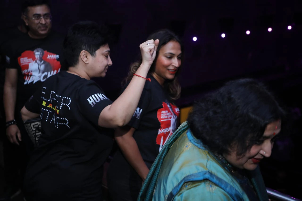 In Pics: Rajinikanth's 'Jailer' Premieres with Star-Studded Family Support at Rohini Silver ...