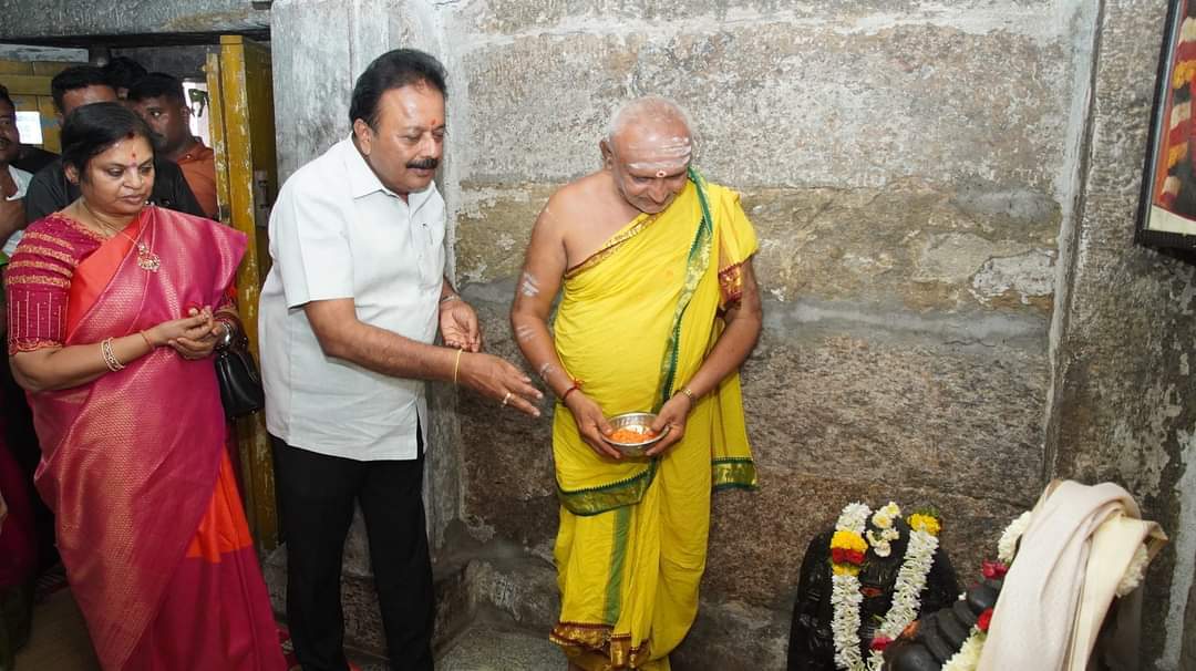 ನಾಗಮಂಗಲ: ಪುರಾಣ ಪ್ರಸಿದ್ಧ ಭುವನೇಶ್ವರ ಸ್ವಾಮಿ ದೇವಸ್ಥಾನಕ್ಕೆ ಸಚಿವ ಎನ್ ...
