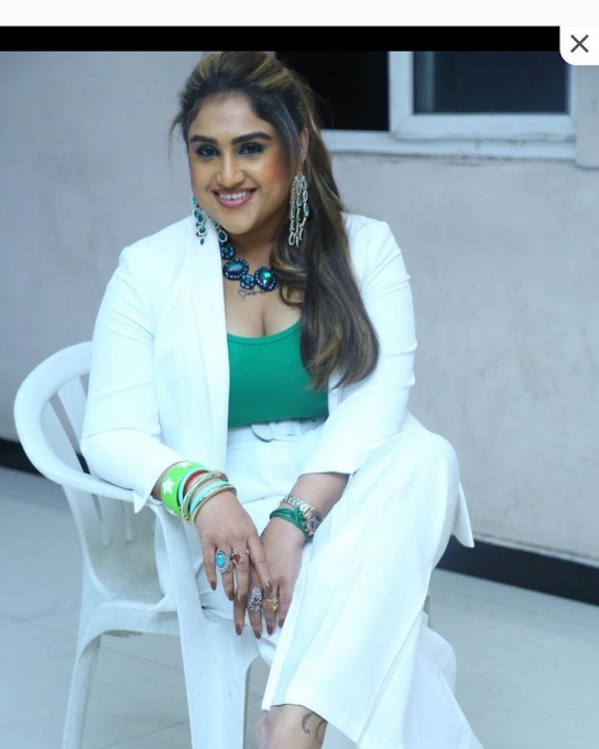 PHOTOS: வனிதாவின் மகளா இது? அம்மாவையே மிஞ்சிட்டாரே.. இணையத்தை கலக்கும் ...