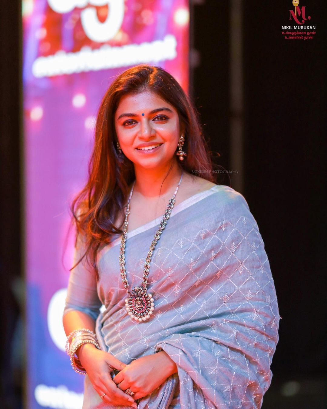 PHOTOS: அம்மாவுடன் இருக்கும் புகைப்படத்தை வெளியிட்ட ரத்தினவேல் மனைவி ...