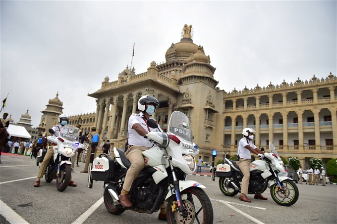 ಕರ್ನಾಟಕದ ವಾಹನ ಮಾಲೀಕರು ಓದಲೇಬೇಕಾದ ಸುದ್ದಿ ಇದು! | How To Apply For HSRP ...