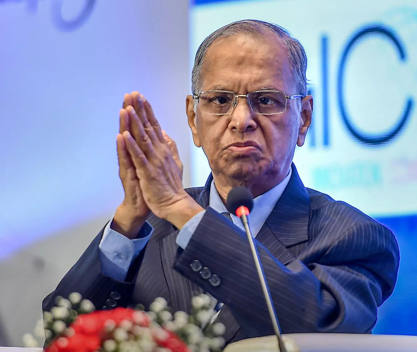 In Pics: From Shantanu Narayen to Anand Mahindra, Indian CEOs with ...