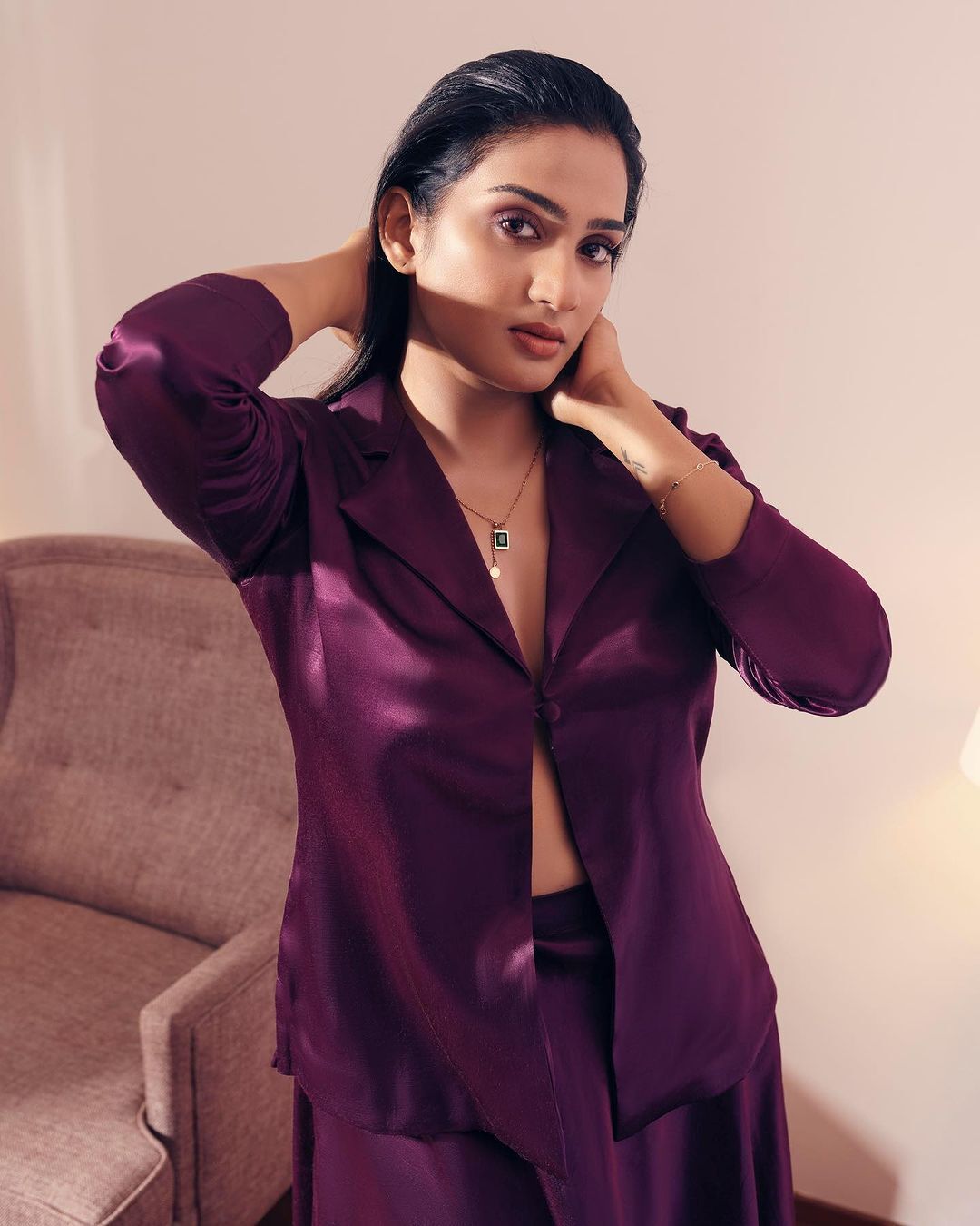 Aditi Ravi: സൗന്ദര്യം എന്നാൽ കോൺഫിഡൻസ്... സൂപ്പർ ലുക്കിൽ ആരാധകരെ ...