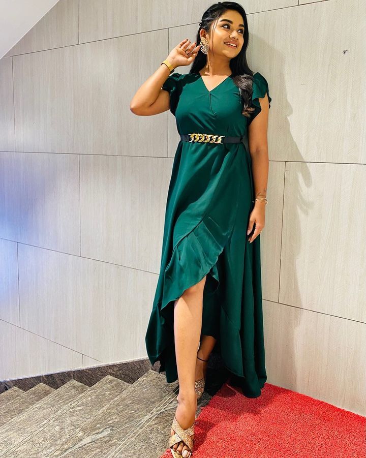 PHOTOS: 'சித்தி 2' சீரியல் நாயகியை நியாபகம் இருக்கா? மாடர்ன் ட்ரெஸ்ஸில் வேற லெவல் போட்டோஷூட் ...