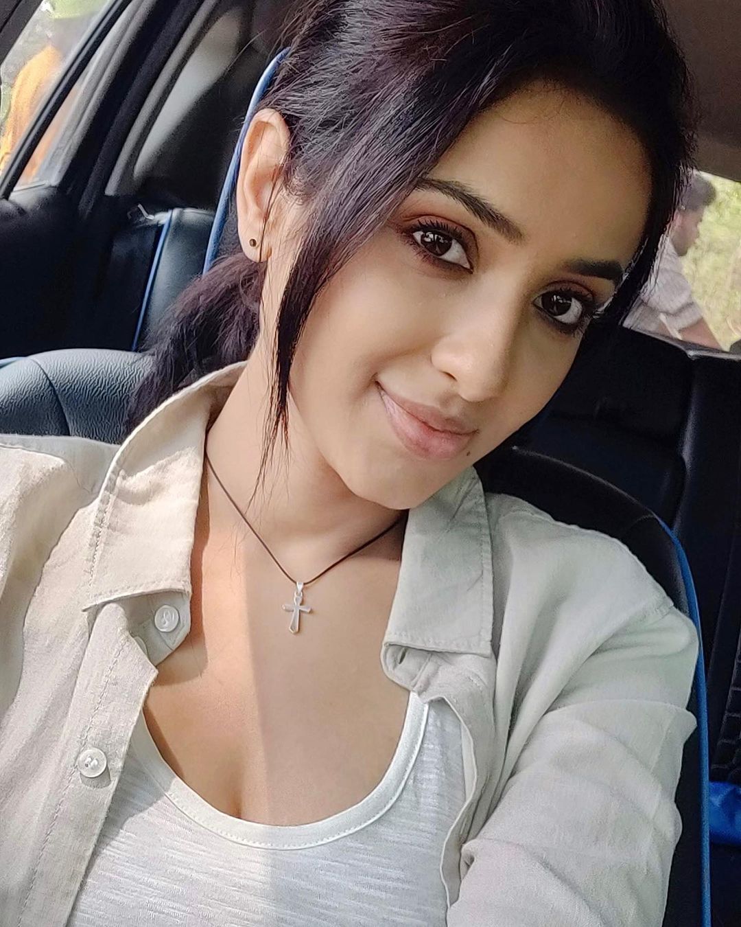 PHOTOS: மன்மத லீலை பட நாயகியா இவங்க? இணையத்தில் ட்ரெண்டாகும் லேட்டஸ்ட் ...