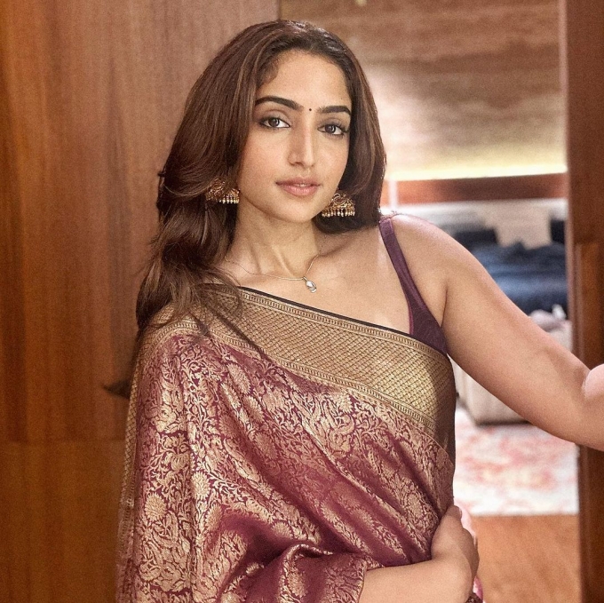 PHOTOS: விஜய்யின் 'பிகில்' படத்தில் நடிச்சவங்களா இவங்க? செல்ஃபியில் வேற ...