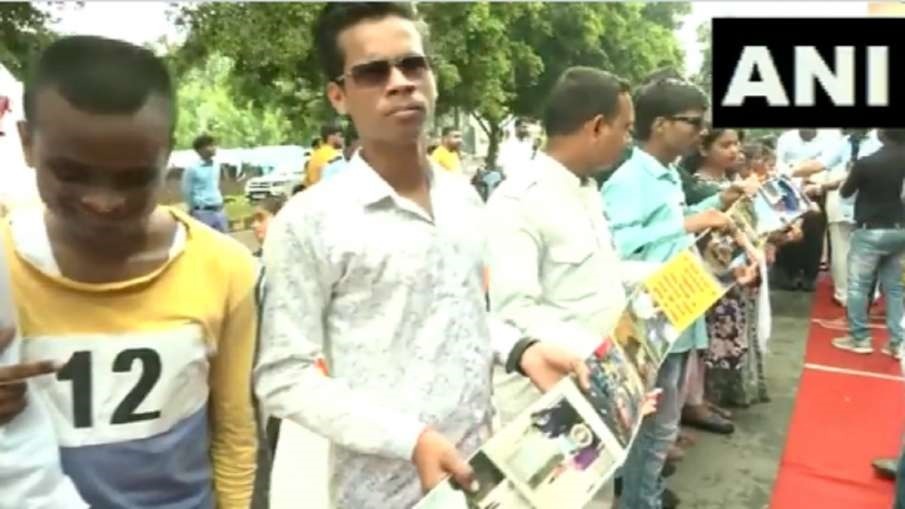 PM Modi Birthday: बच्चों से लेकर बड़ों तक ने मनाया पीएम मोदी का बर्थडे, देखें खूबसूरत तस्वीरें ...