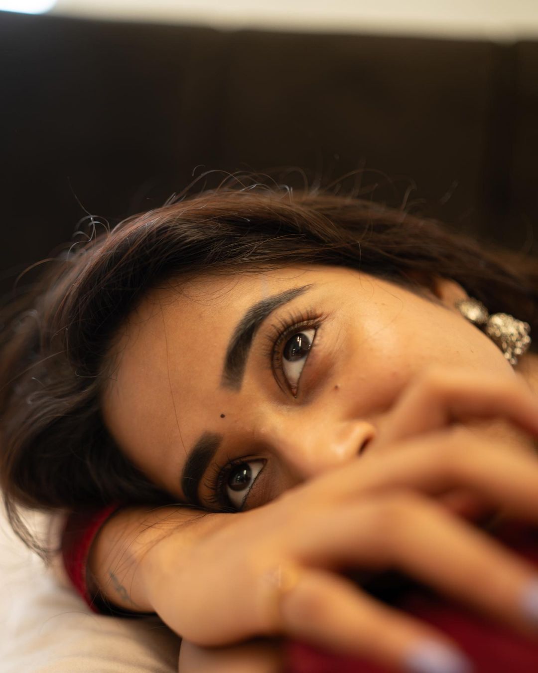 బెడ్‌రూమ్‌లో రెచ్చిపోయిన దీప్తి సునైనా.. అందాల ప్రదర్శనతో పిచ్చెక్కిస్తున్న బ్యూటీ..! | Actress ...