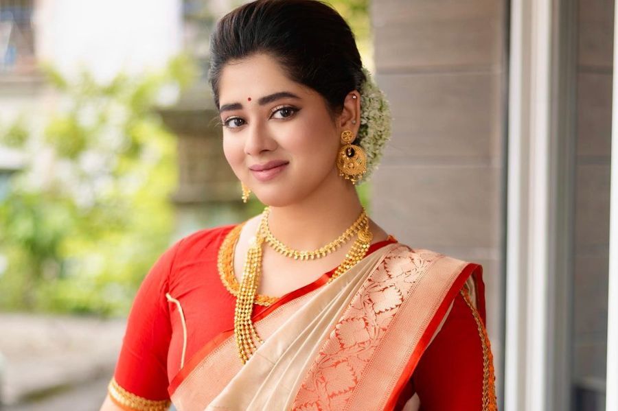 শাড়িতে অনন্যা দিতিপ্রিয়া, ভাইরাল অভিনেত্রীর সুন্দর লুকের ছবি | Actress Ditipriya Roy Wear A ...