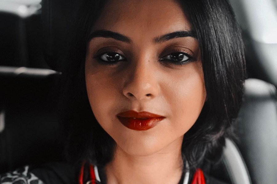 শাড়িতে অপরূপা শোলাঙ্কি, এবার নজরকাড়া লুকে সোশ্যাল মিডিয়ায় ভাইরাল ...