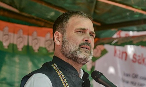 మిజోరంలో రాహుల్ గాంధీ ఎన్నికల ప్రచారం.. బీజేపీపై విమర్శనాస్త్రాలు ...