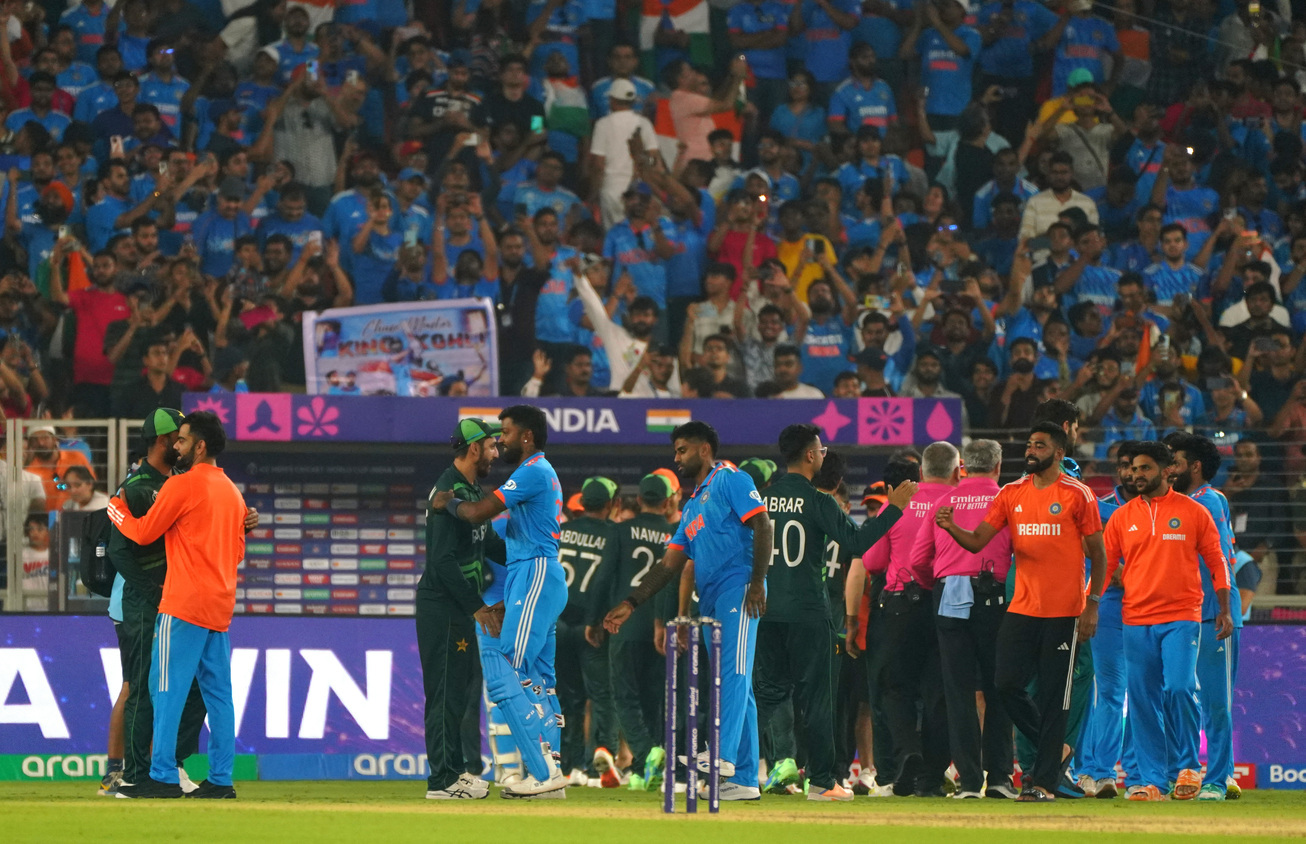 "डरपोक कप्तान हैं बाबर, एक बार नहीं हमें बार-बार पीट रहा है भारत ...